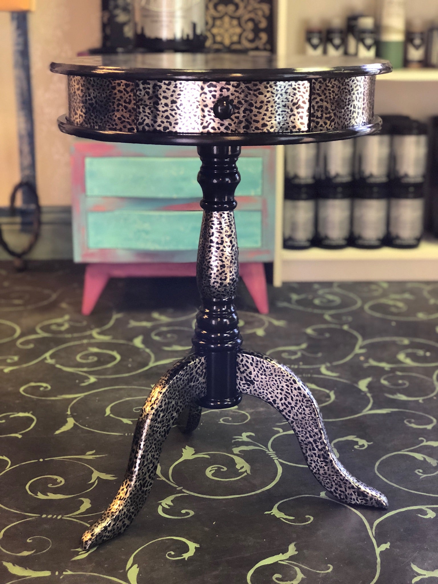 Leopard Table Product Kit – Artistic Painting Studio