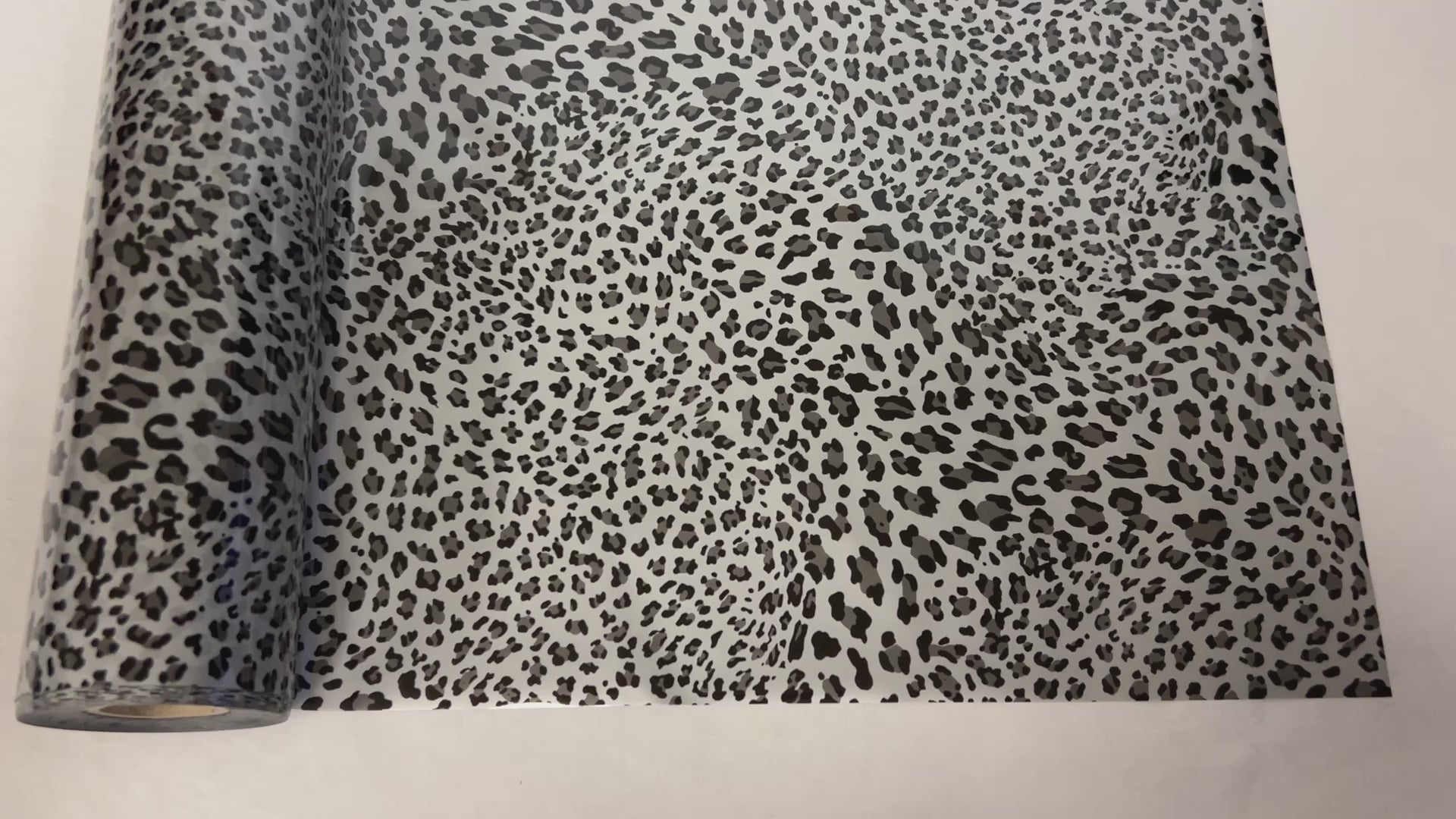 Wild Leopard Spots - Small - Silver Foil – Artistic Painting Studio